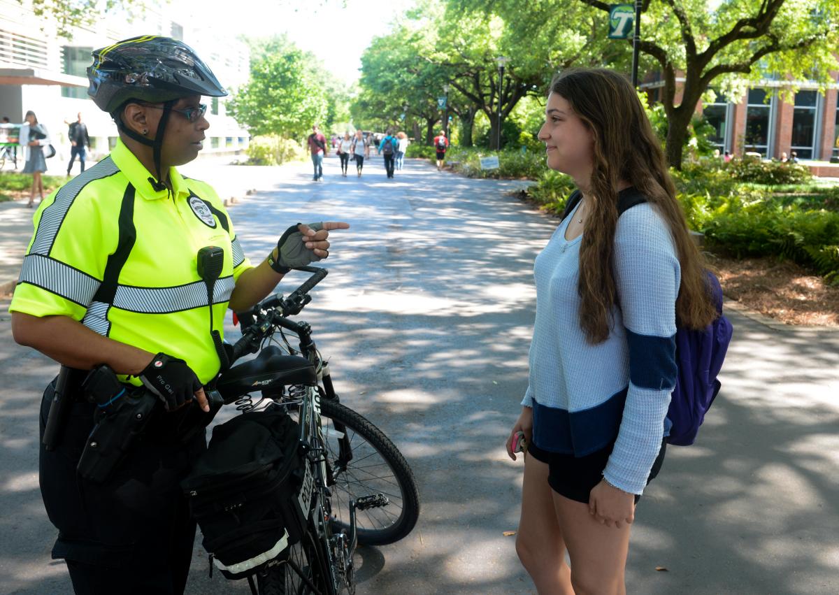 Safety Escorts | Tulane Public Safety